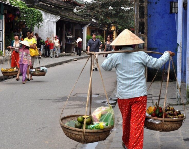 The Nón Lá - Vietnamese Hat