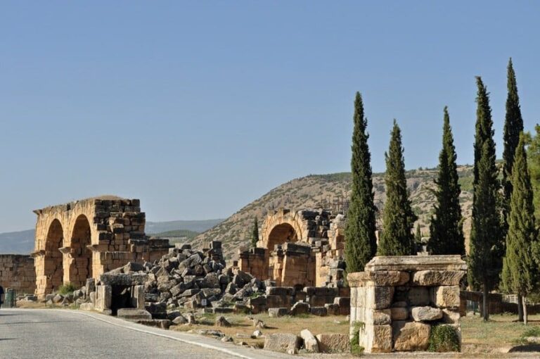 A guide to visiting Hierapolis