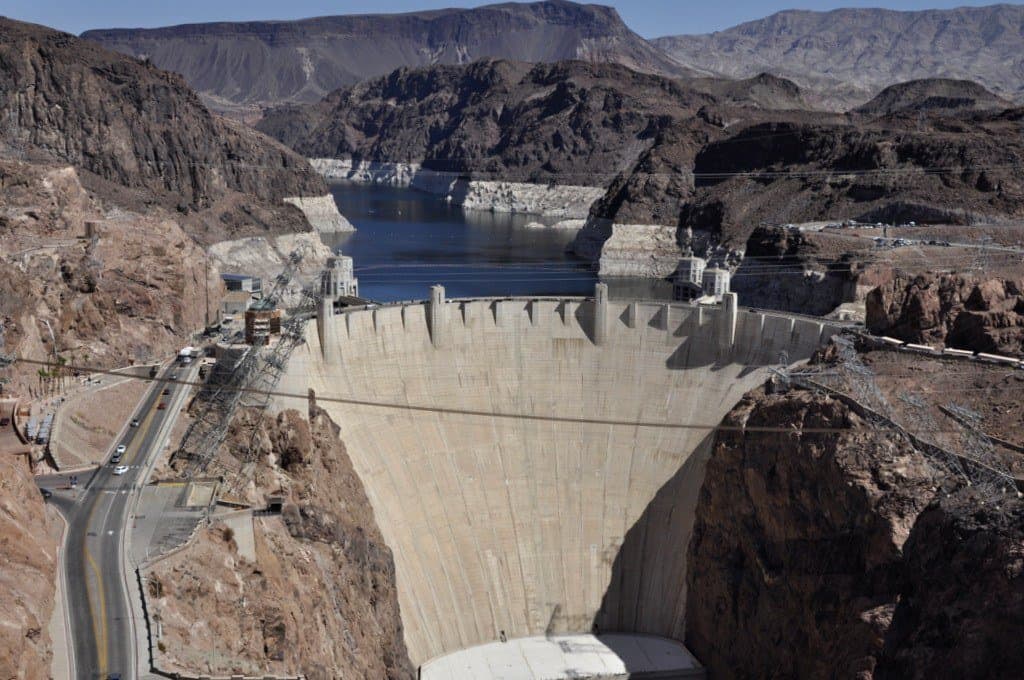 How Far Is Hoover Dam from Las Vegas and How to Get There