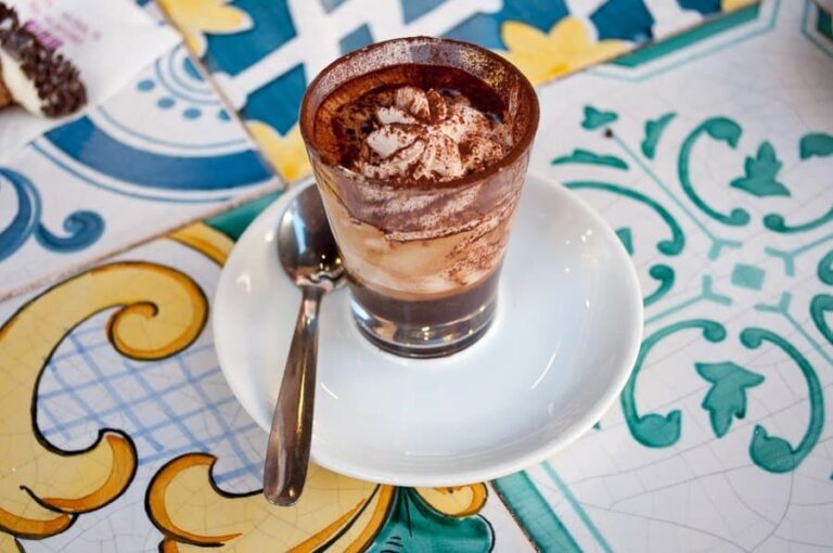 Italian Coffee Culture - a guide to drinking coffee in Italy