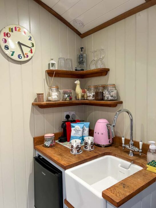 Merry Harriers Shepherd Huts, Surrey